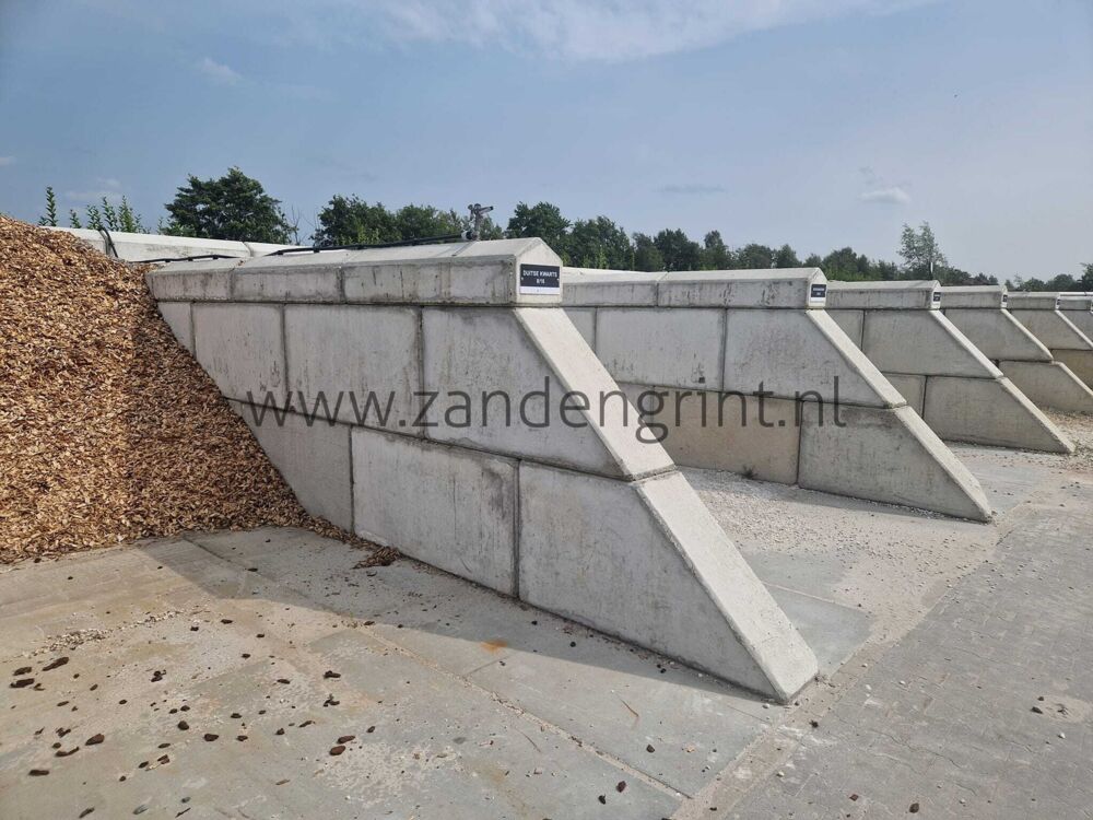 Stapelblok met noppen 80 cm hoog
